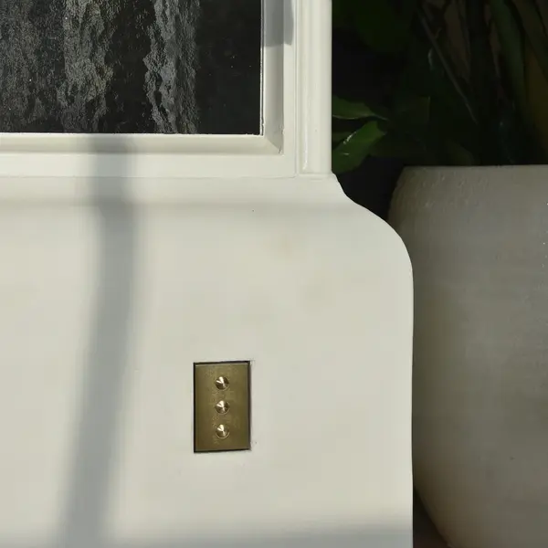 VISIBLE V - SWITCH & SOCKET | Building systems | Curated innovations | A@WX