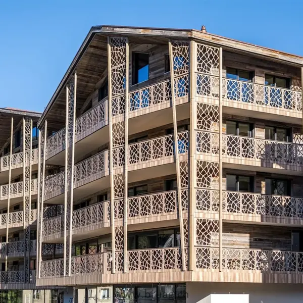 CUSTOMIZED FAÇADES WITHOUT LIMITS | Carcass, building envelope ...